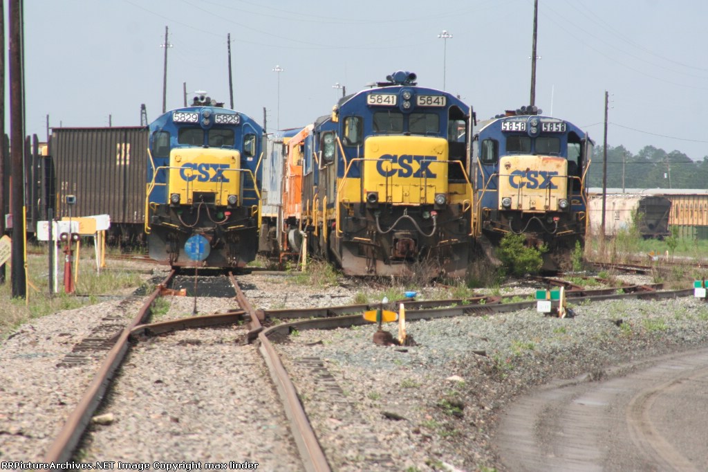 CSX 5858